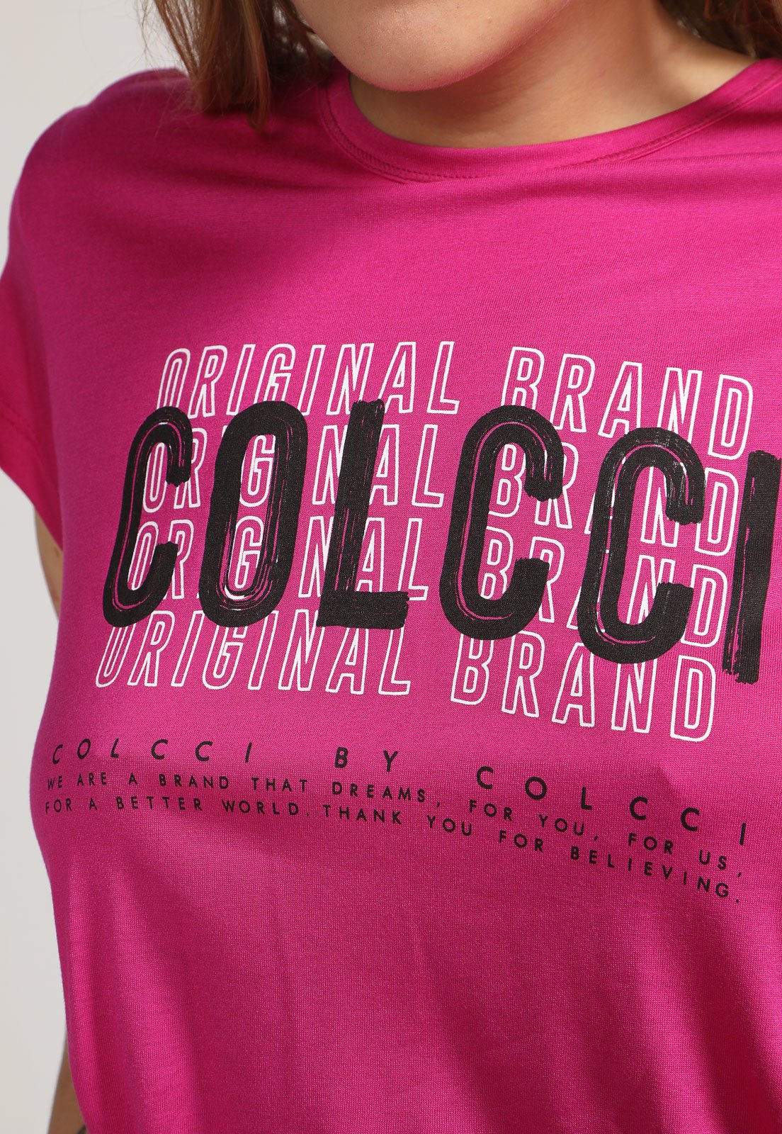 Camiseta Colcci Logo Rosa - Compre Agora | Dafiti Brasil