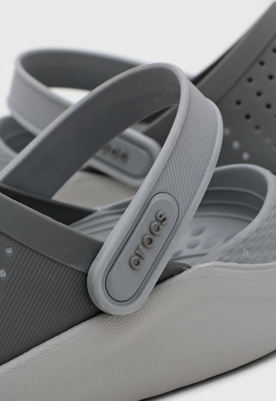 Babuche Crocs Lite Ride Clog Cinza - Compre Agora | Dafiti Brasil