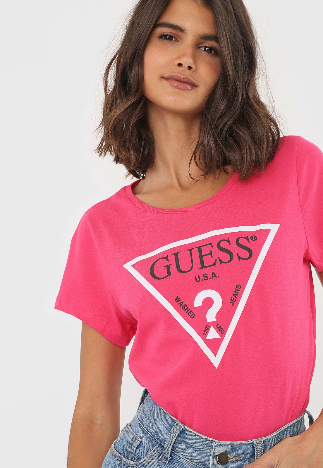 Camiseta Guess Logo Rosa - Compre Agora | Dafiti Brasil