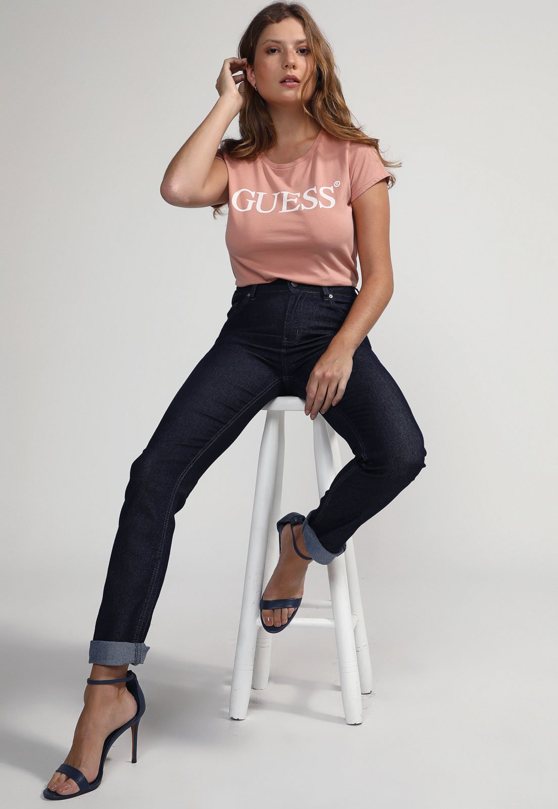 Camiseta Guess Logo Rosa - Compre Agora | Dafiti Brasil