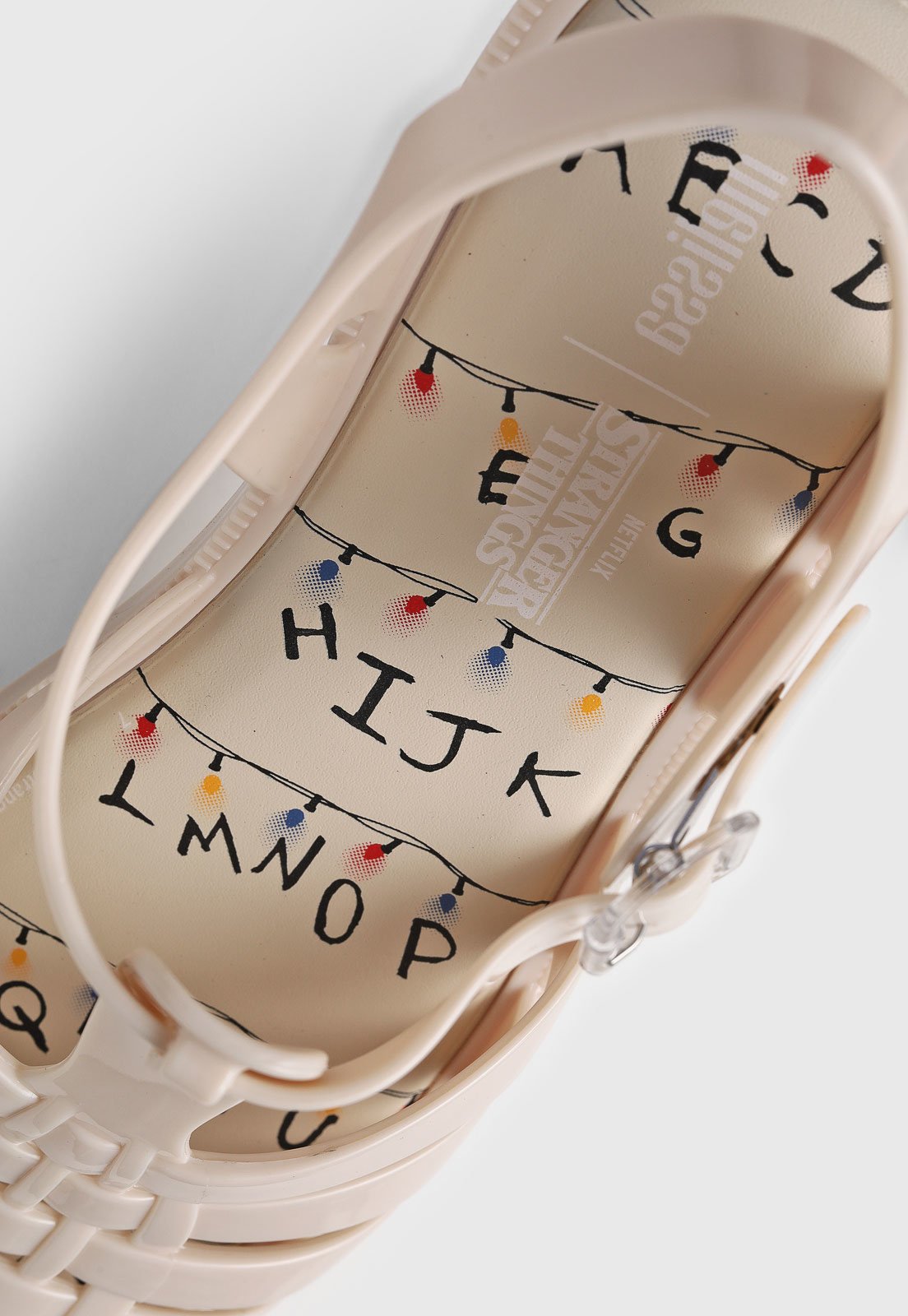 Rasteira Melissa Possession Stranger Things Off-White - Compre Agora ...