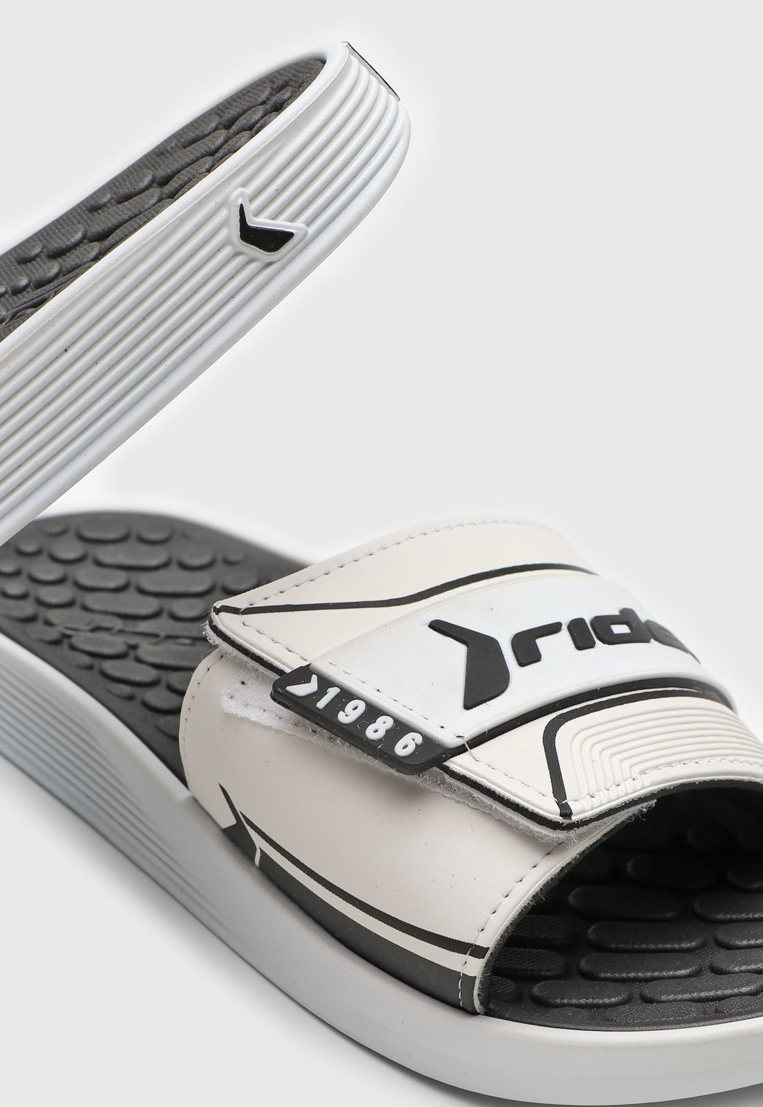 Chinelo Slide Rider Infinity Fuse Preto - Compre Agora | Dafiti Brasil
